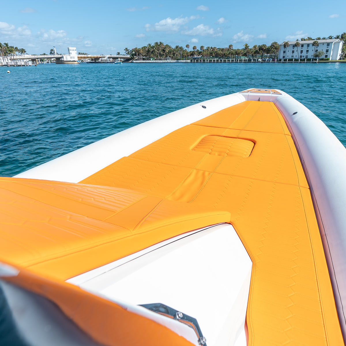 Boat Cleaning Hacks – Novielliyachts